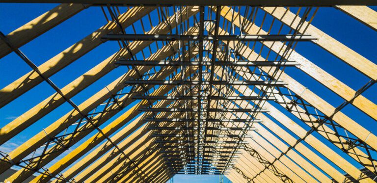Rafter Spacing for Metal Roofs: Key Guidelines and Best Practices